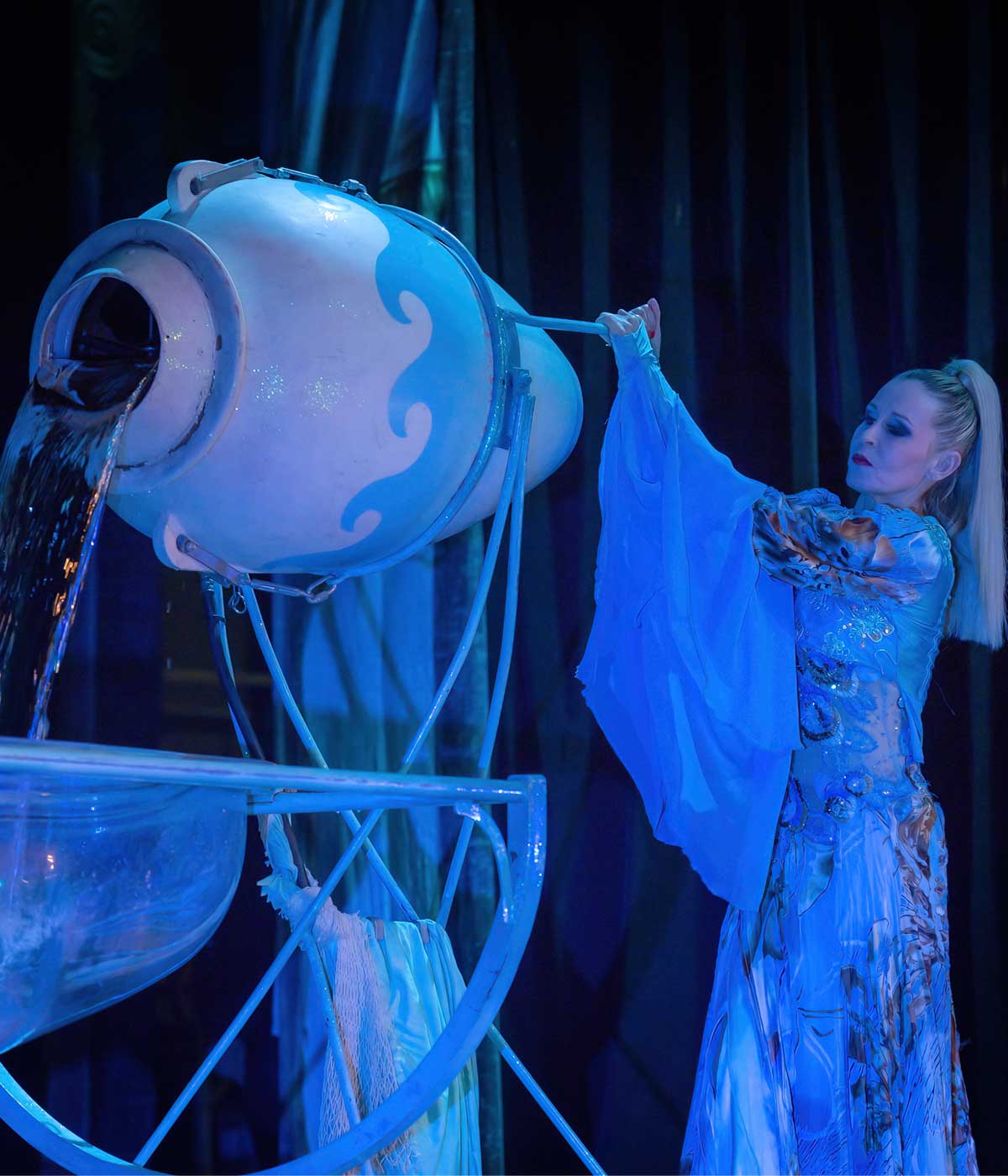 Dani Lary - Site officiel du magicien illusionniste Dani Lary. Les ...